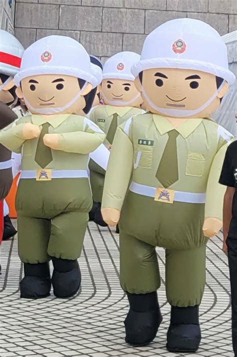 2020國軍新款充氣人偶 芳凌國際企業有限公司 充氣拱門製作會場佈置造型氣球人偶造型公仔卡通造型公仔