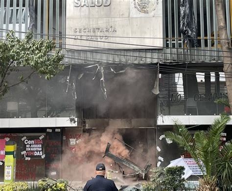 Incendian Secretaría De Salud Por Falta De Medicamentos Para El Vih