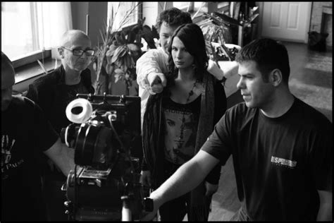 Model Poster 1 Goldposter