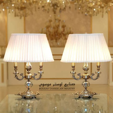 صنایع لوستر موسوی ‎ ‎آباژور دو شاخه بیضی برنزی برنجی ارتفاع ۶۰