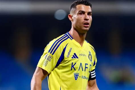 Mantan Pelatih Arsenal Ungkap Perbedaan Mencolok Antara Cristiano
