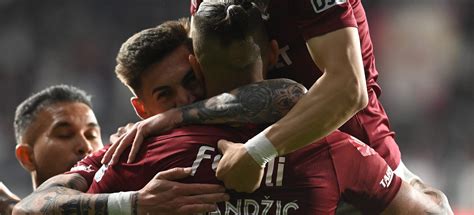 Rapid CFR Cluj 3 1 CFR accident la mare viteză în Giulești titlul