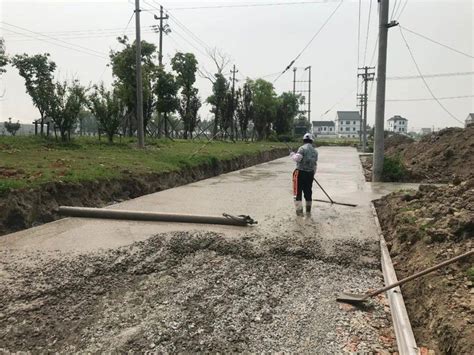 【开门一件事②】情系百姓办实事 新建道路暖人心施工