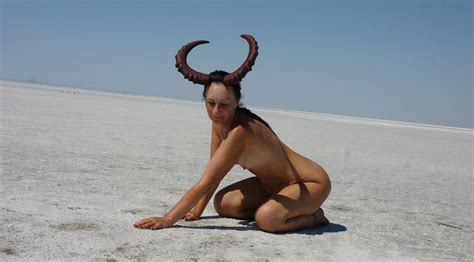 Standing On Laps Naked On The Salt Of The Salt Lake Elton Pics