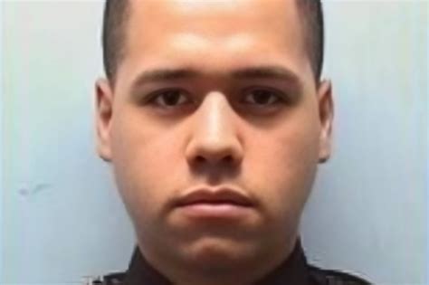 Un Policier De 26 Ans Tué Dans Une Fusillade Ouverte Par Un Adolescent