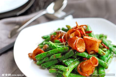 豆角炒鱿鱼摄影图 传统美食 餐饮美食 摄影图库 昵图网