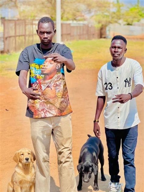 Hoc Mangar Maker Abong