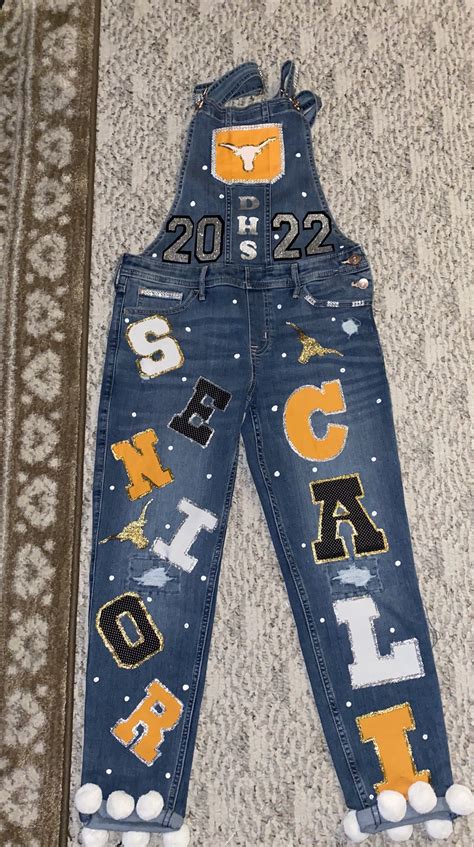 Homecoming Jeans Ideas Homecoming Mums Senior Homecoming Garter