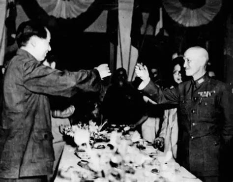 毛主席100幅罕见照片，记录珍贵瞬间！ 毛泽东