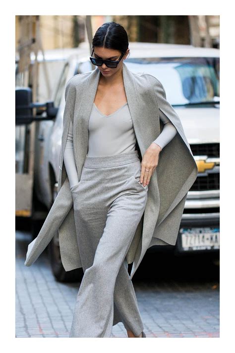 Aprende A Combinar Tus Prendas Favoritas De Color Gris Tizkka