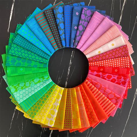 Ruby Bee Blenders By Heather Ross Puffy Daisy Pasture 54413 7