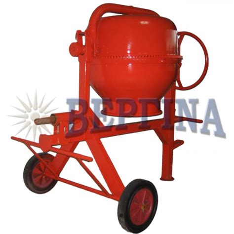 Μπετονιέρα ¾ για τρακτέρ