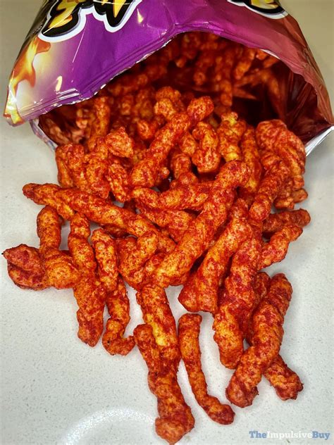 Review Cheetos Flamin Hot Tangy Chili Fusion The Impulsive Buy