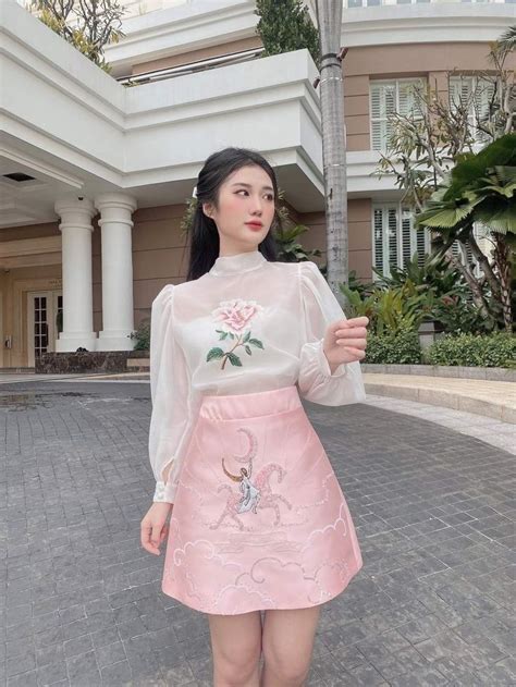 Pin by Miêu Bảo on Model Pretty dresses casual Designer outfits woman Women dresses classy