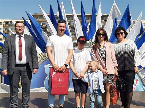 Наша жизнь Любовь к родине начинается с семьи