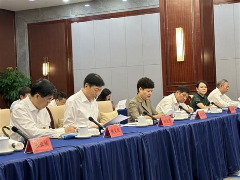共享基金會訪廣西視察援外醫療工作 梁振英：助國家走進世界舞台中央 星島日報
