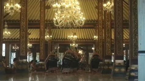 Tingalan Jumenengan PB XIII Di Keraton Solo 3 000 Undangan Saksikan