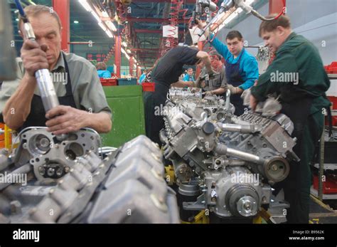 Diesel Engine Assembly Line At Darla Ferguson Blog