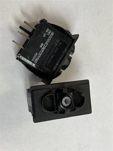 Onoffon V6d1 Switch Base Only No Lightthree Terminals Northwest