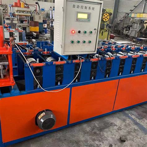 아연 도금 C And U 스트럿 채널 태양 전지 패널 롤 성형 기계 냉간 롤 성형 기계