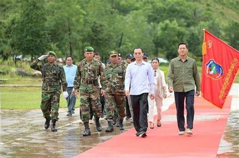 លោកអ្នកឧកញ៉ា ទ្រី ភាព និងលោកជំទាវ ផ្ដល់អំណោយដល់កងទ័ពឈរជើងនៅព្រំដែនកម្ពុជា ថៃ