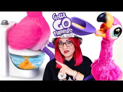 FLAMING który ROBI KUPKĘ 💩 POWTARZA SŁOWA I ŚPIEWA 🦩 Flamingo Gotta Go ...