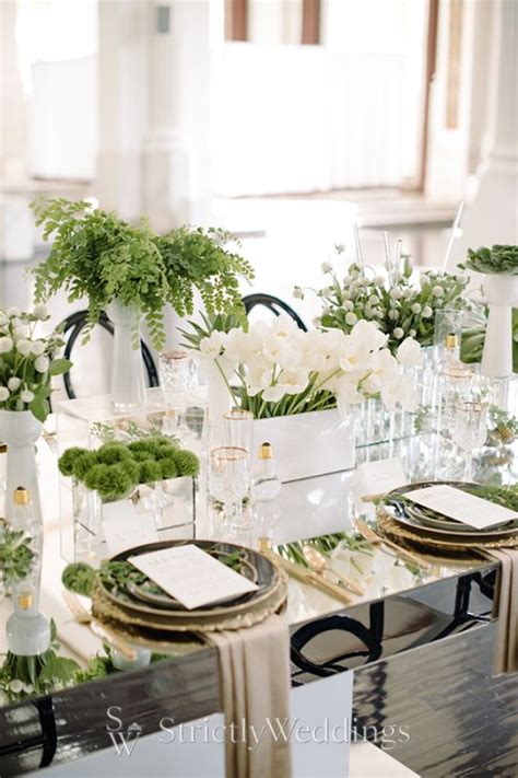 Greenery Wedding Ideas Inspired By Pantone Color Of The Year