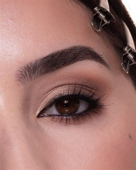 20 Sensational Smokey Eye Makeup Looks For Your Inner Diva