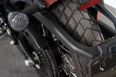 라이트바겐 인디언모터사이클 스카우트 바버 트웬티 2020년식