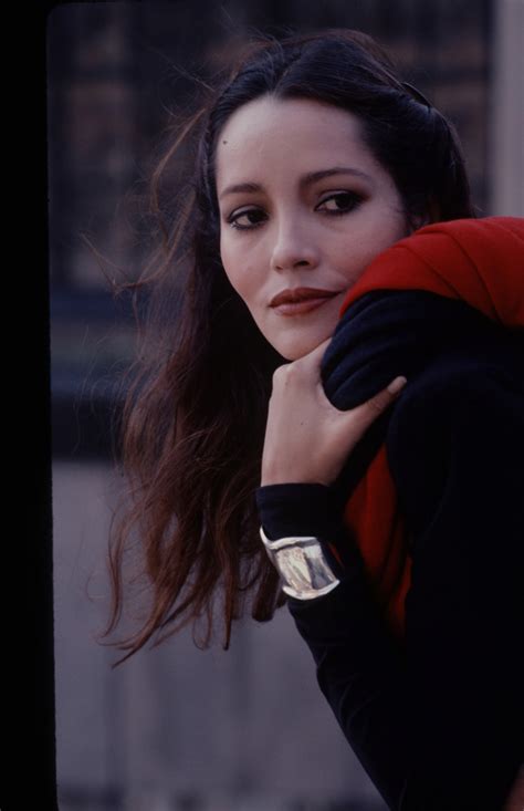 Barbara Carrera Lebenslauf Bárbara Carrera Filmschauspielerin Wvna