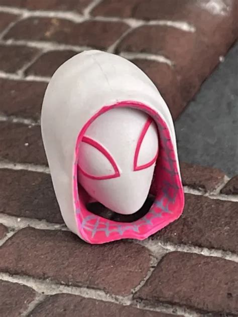 MARVEL LEGENDS SPIDER Gwen Head Kitbash Fodder Spares Parts Lot Piece