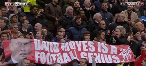 David Moyes T Shirt Kicks Manchester United Manager While Hes Down