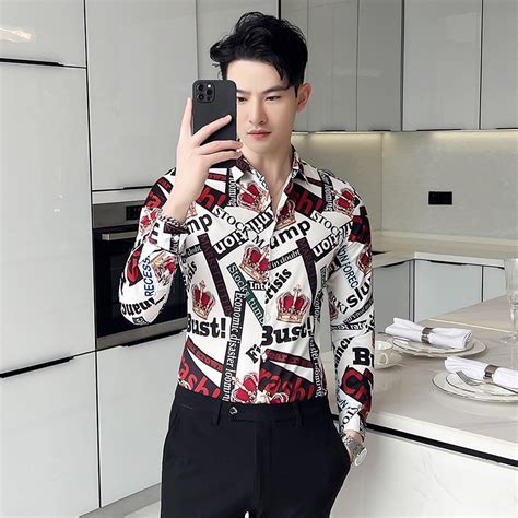 เสื้อเชิ้ตแขนยาวลําลอง หรูหรา แฟชั่นฤดูใบไม้ผลิ สไตล์ยุโรปเรโทร สําหรับผู้ชาย 2022 Shopee Thailand