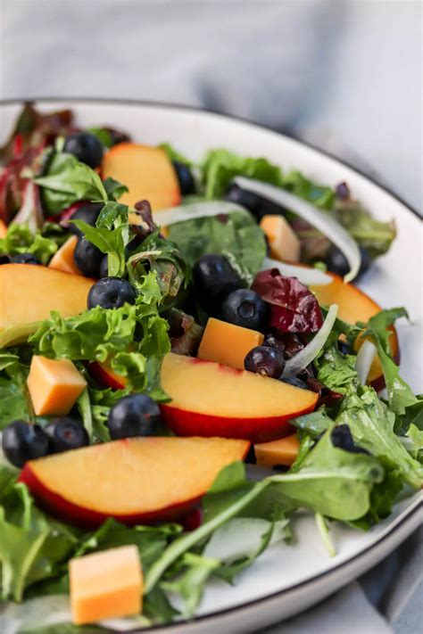Peach Salad Monica Nedeff