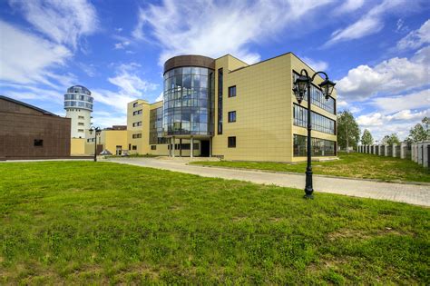 Cambridge International School