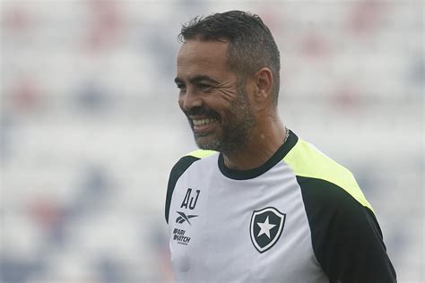 Veja os números incríveis Artur Jorge no comando do Botafogo Portal
