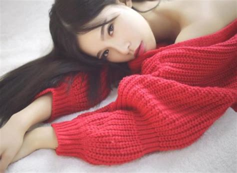 微博红人兔牙萌萌火爆诱惑合集 Srcmini