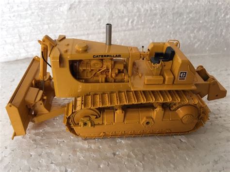 Ccm Cat D9g Push Dozer With 9c Cushion Blade 1 48 Scale Sold Out