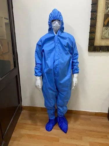 Non Woven Free Size Disposable PPE Kit At Rs In New Delhi ID
