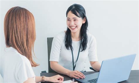 1on1ミーティングの目的を考える！効果的な進め方とポイントを徹底解説 新人・新入社員研修コラム