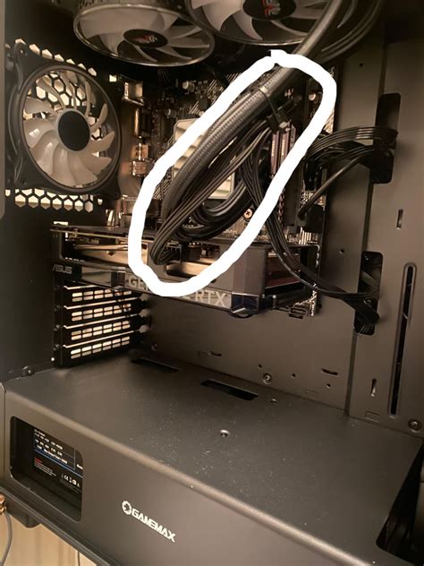Cable Running From Gpu Not Plugged Into Anything R Pchelp