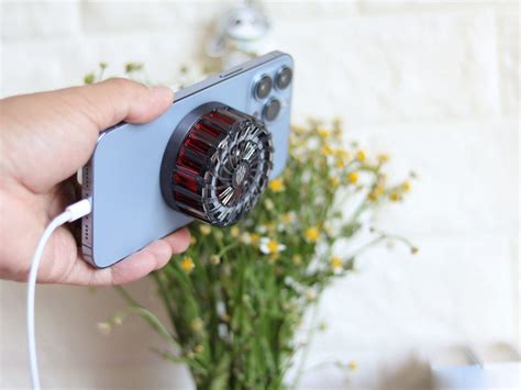 Red Magic Magnetic Absorption Cooler 4 Pro Keep Your Phone Cool During