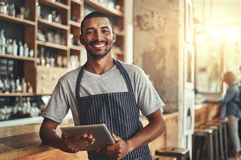 Cafe Owner Pictures Download Free Images On Unsplash