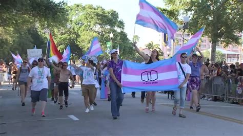 Drag Performances Still Planned For St Petersburg Pride Parade