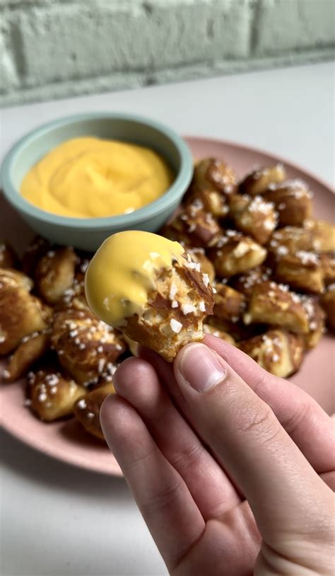 Biscuit Pretzel Bites Dang Thats Sweet