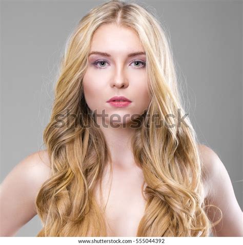 Nude Beautiful Young Woman Sexy Blonde Foto Stock 555044392 Shutterstock