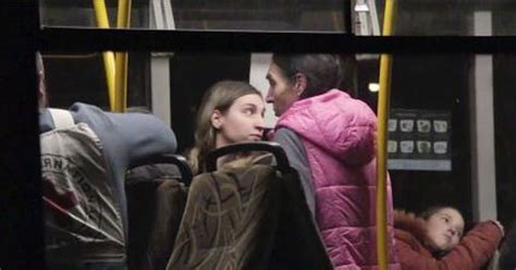 В Офісі президента повідомили скільки цивільних вдалося вивезти з Маріуполя та Азовсталі