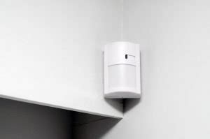 Qué es un sensor perimetral de alarma y cómo se usan Protek