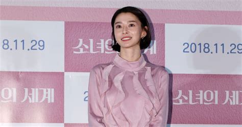 배우돌 합류 나라 함박 미소 사진