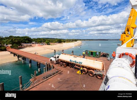 Tanker Truck Refuelling Docked M V Trinity Bay A Seaswift Vessel